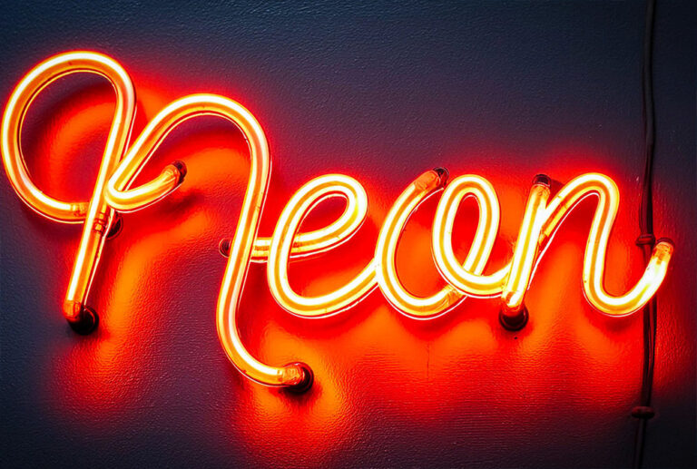 How To Use AI to Easily Create Neon Sign Effects in Adobe Firefly
